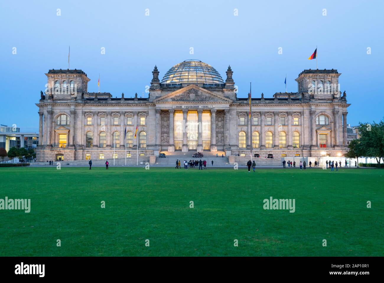 Germany: Frontal view of the Reichstag building.Photo from 7th October ...