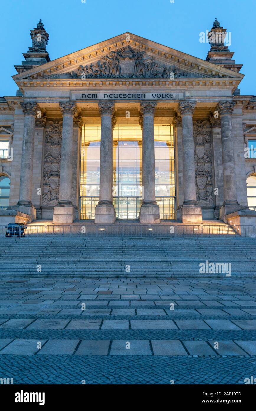 Germany: Frontal view of the Reichstag building.Photo from 7th October ...