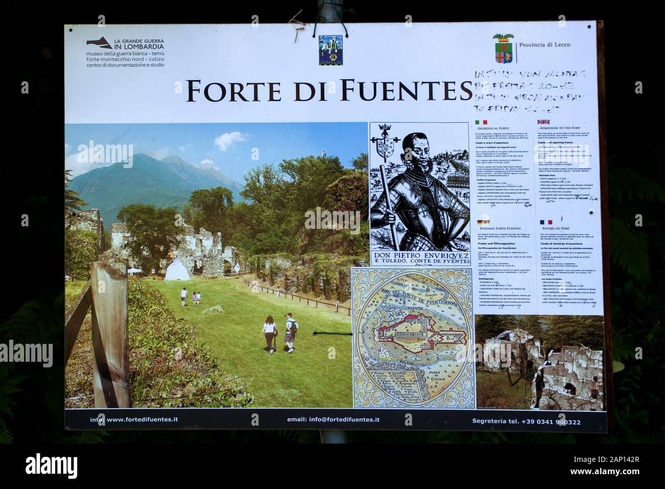 Fuentes fort ruins hi-res stock photography and images - Alamy
