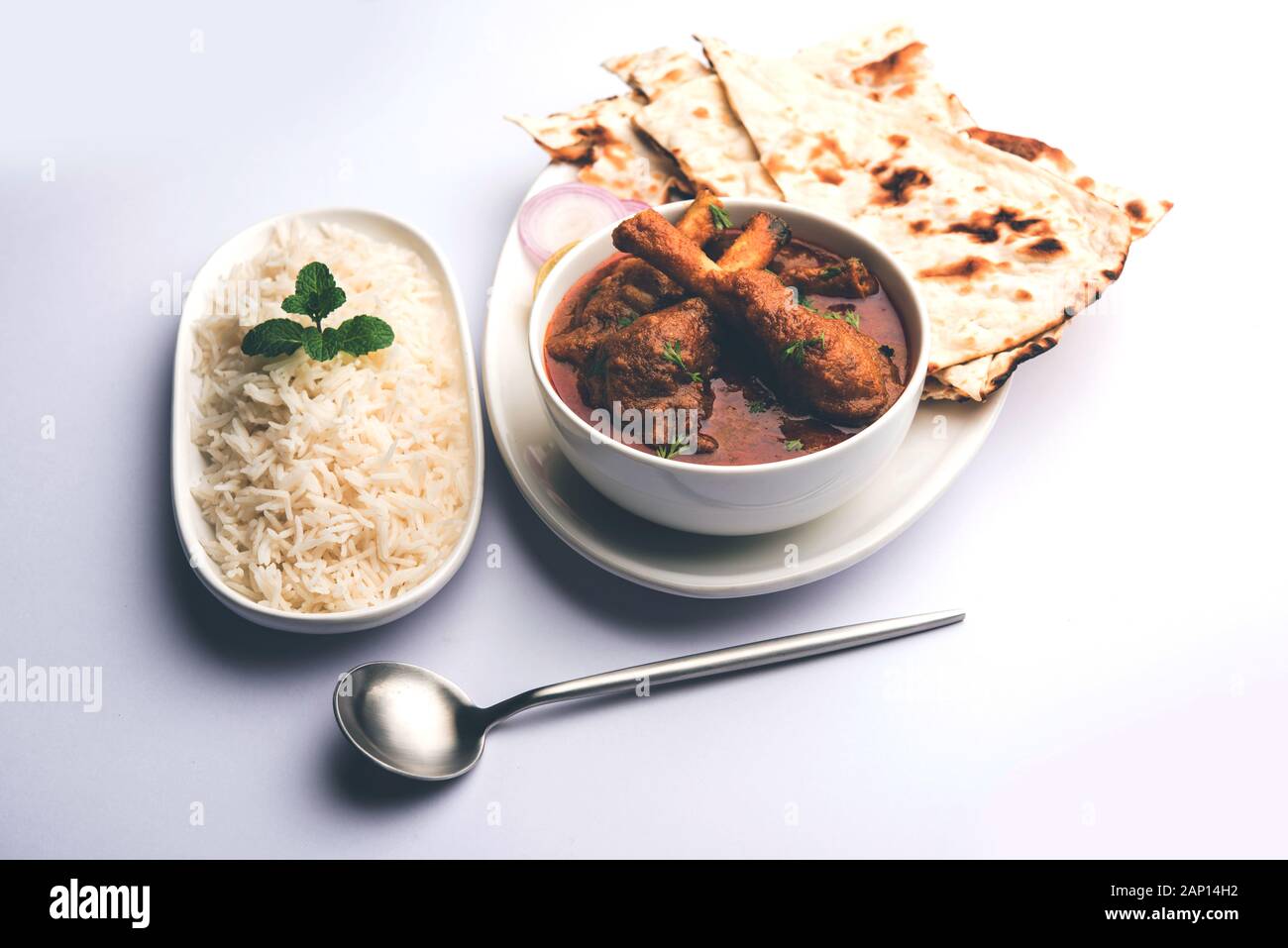 Hyderabadi Mutton Paya, Nehari, nazari or Nihari Masala. served with ...