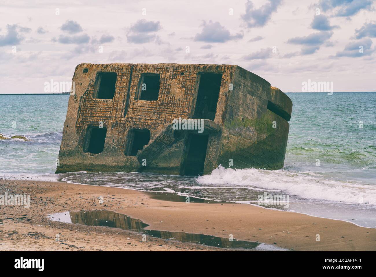 Fragments of an old fort at sea Stock Photo - Alamy