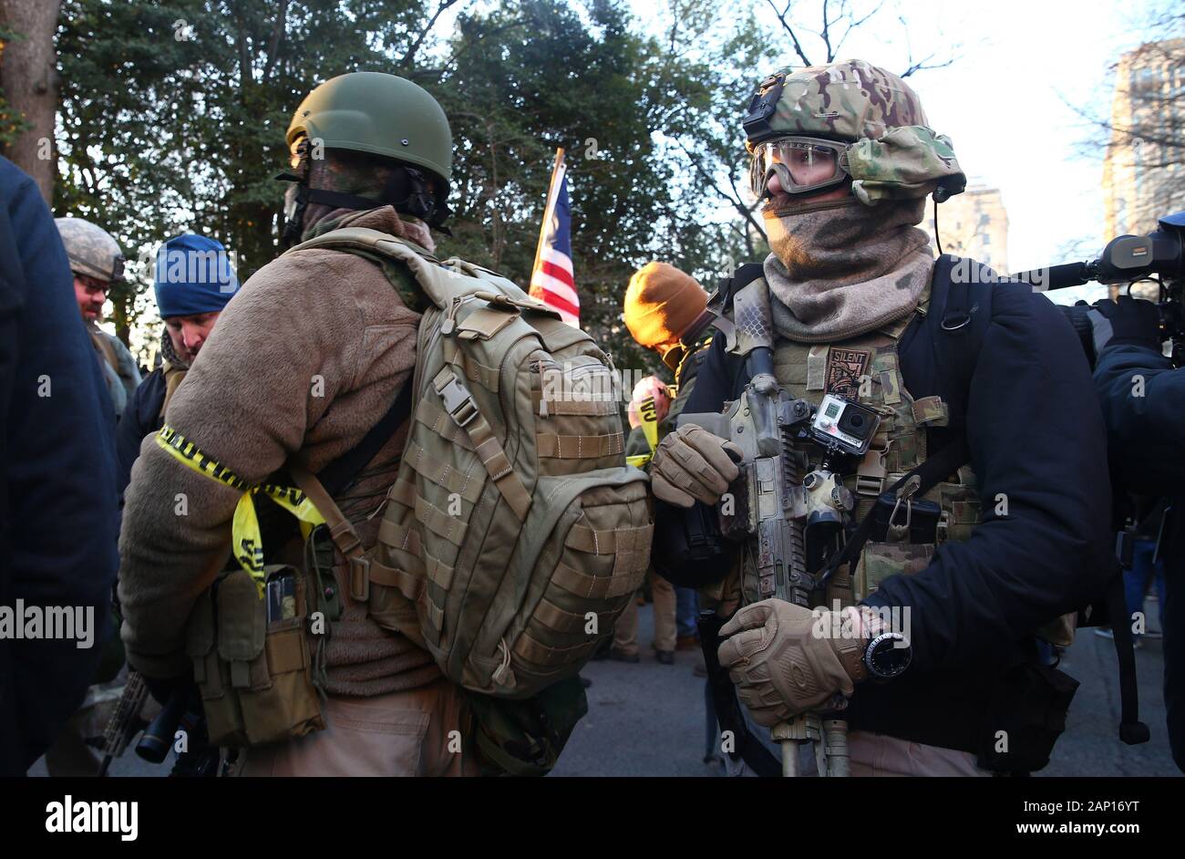 Guns rights advocates hi-res stock photography and images - Alamy