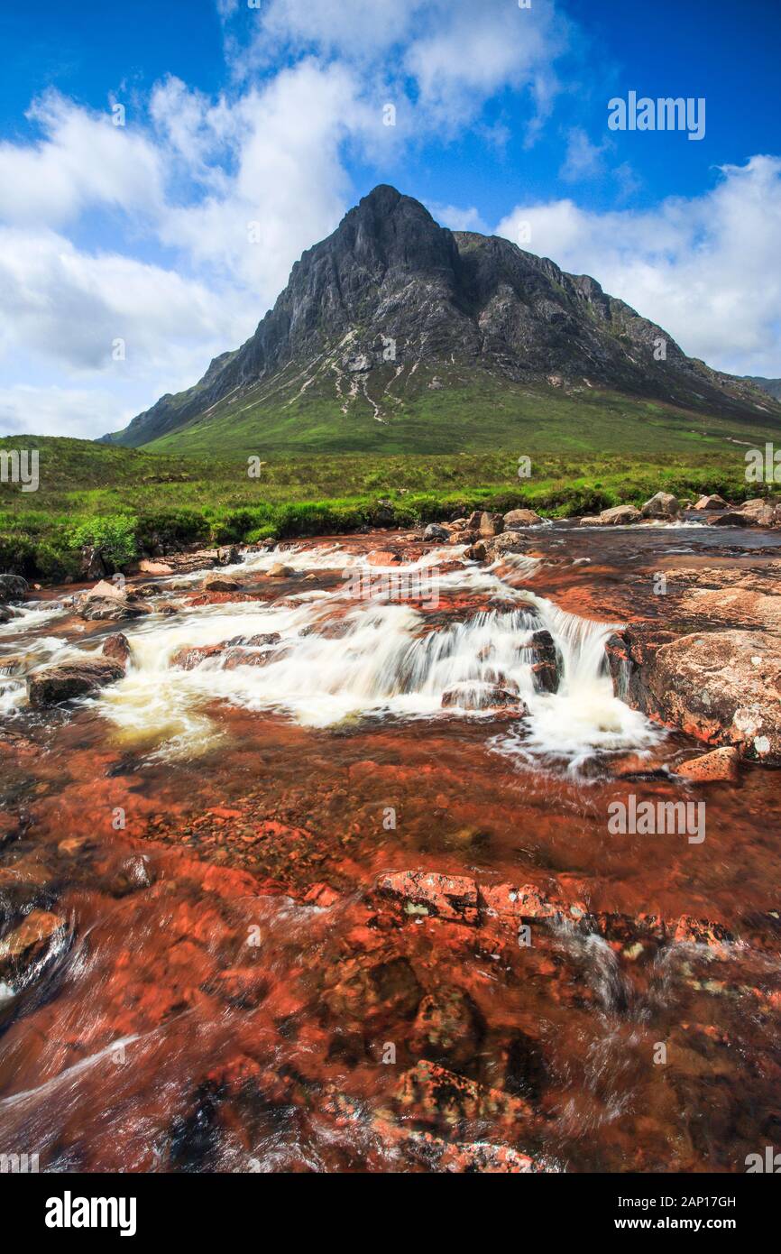 Mount Stob Dearg (1021 m), part of the Buachaille Etive Mor mountain ...
