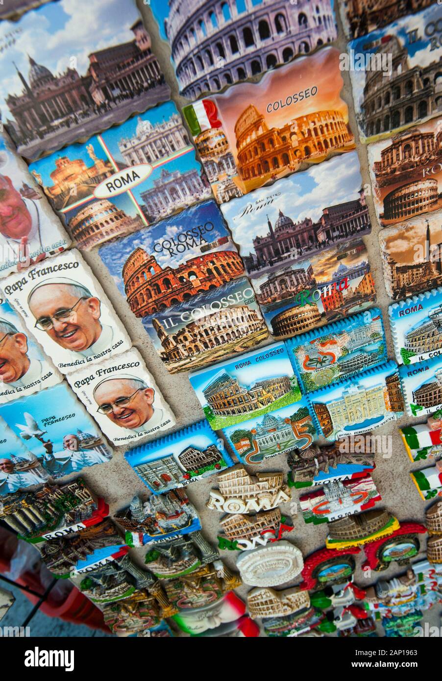 Souvenirs rome italy hi-res stock photography and images - Alamy