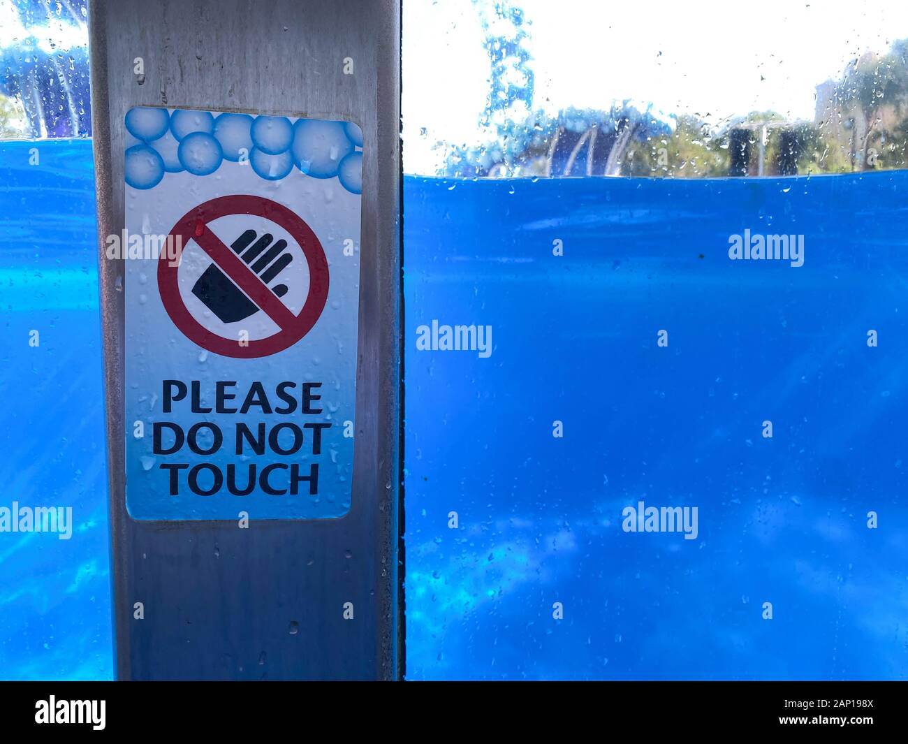 Dont Touch Sign High Resolution Stock Photography and Images - Alamy