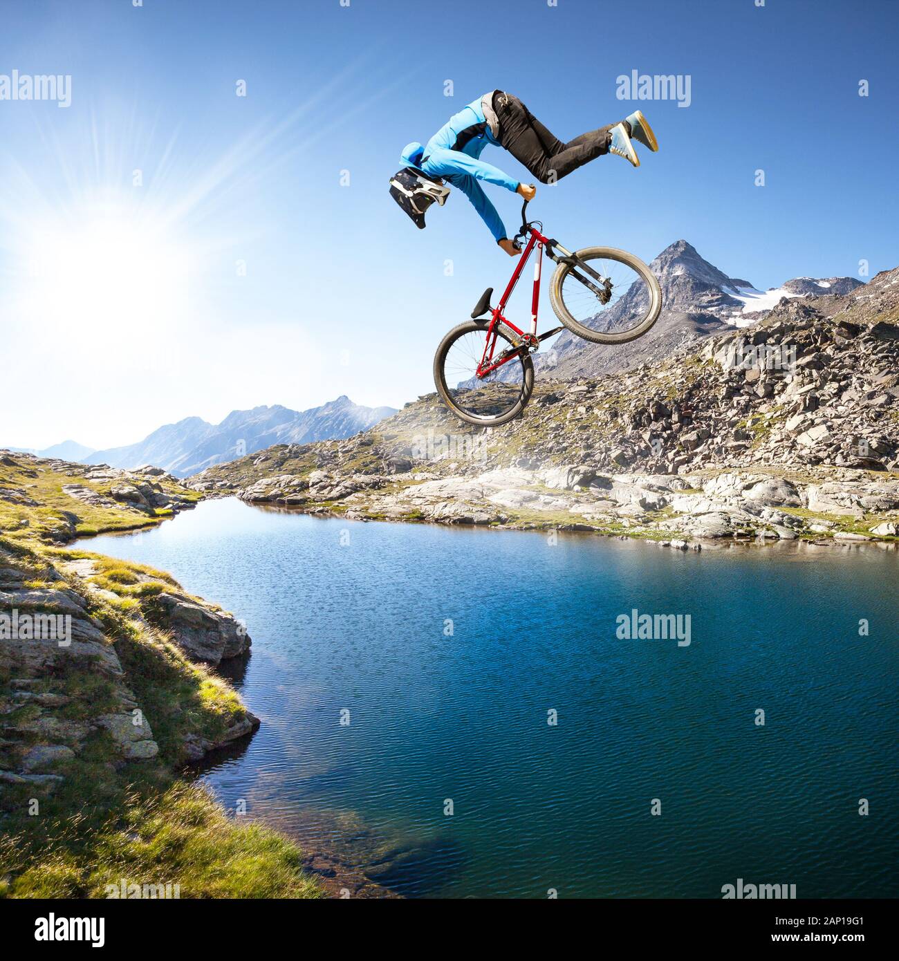 Bike race aerial hi-res stock photography and images - Alamy