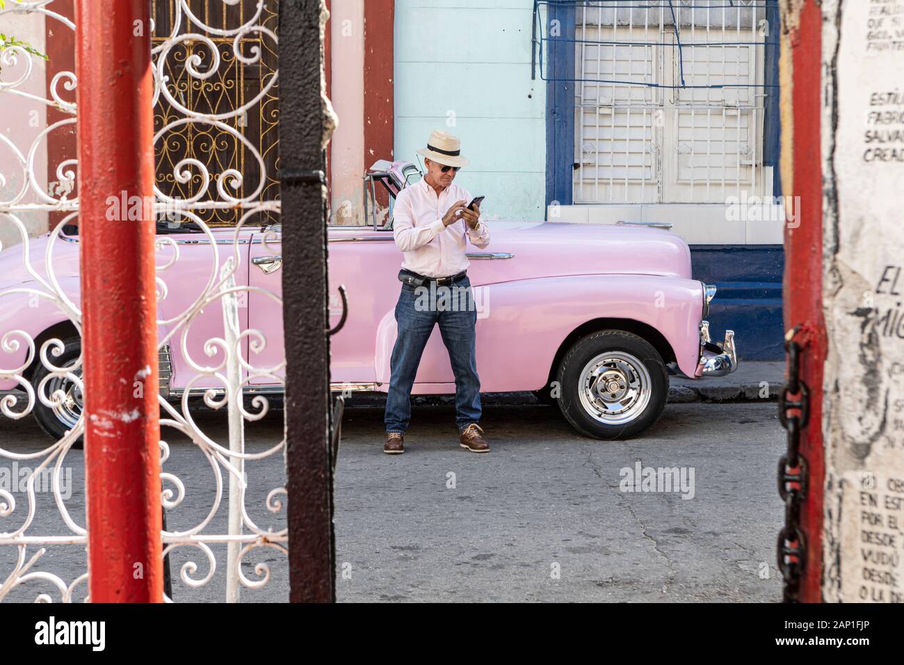 American taxi driver hi-res stock photography and images - Alamy
