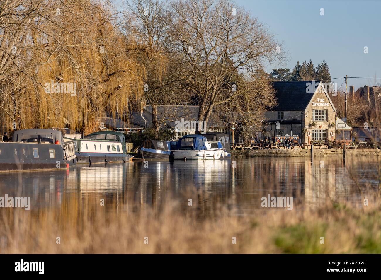 Lechlade-on-Thames, Cotswolds, Gloucestershire, England, UK Stock Photo ...