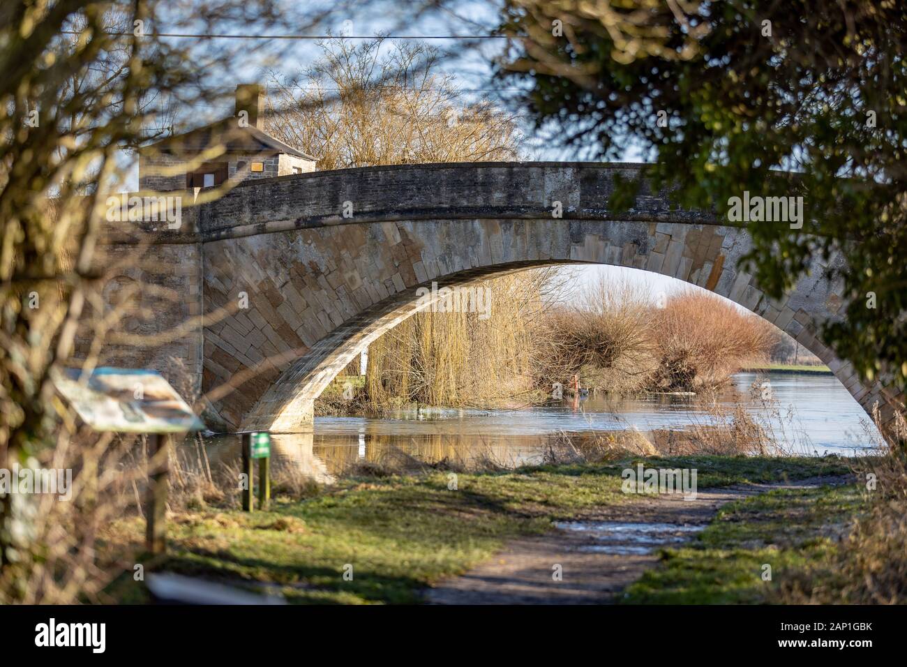 Halfpenny Bridge Lechlade High Resolution Stock Photography and Images ...