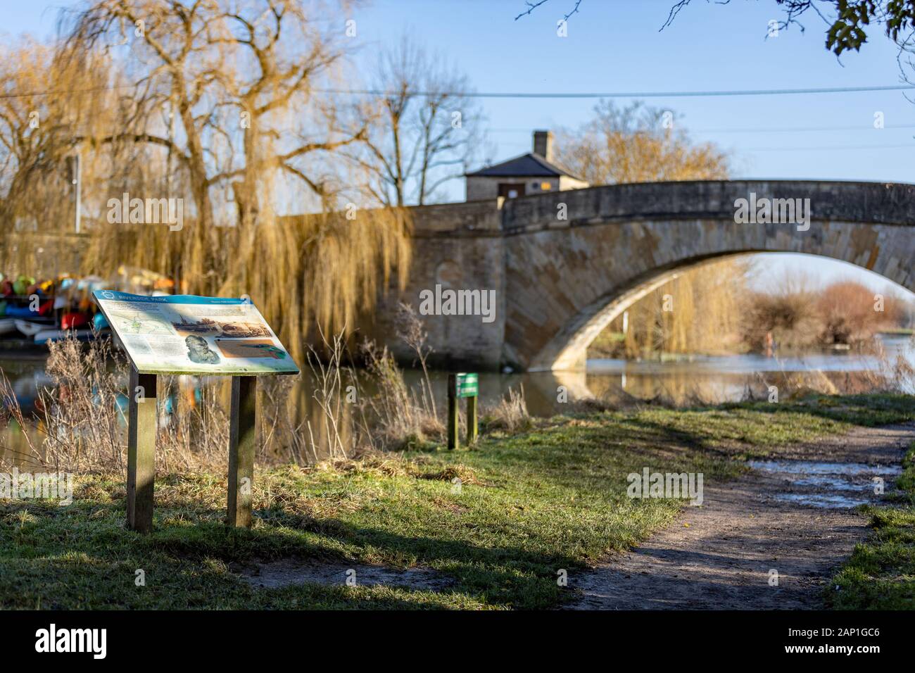 Lechlade-on-Thames, Cotswolds, Gloucestershire, England, UK Stock Photo ...