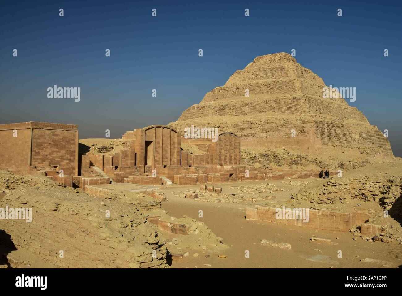 Old kingdom bent pyramid hi-res stock photography and images - Alamy