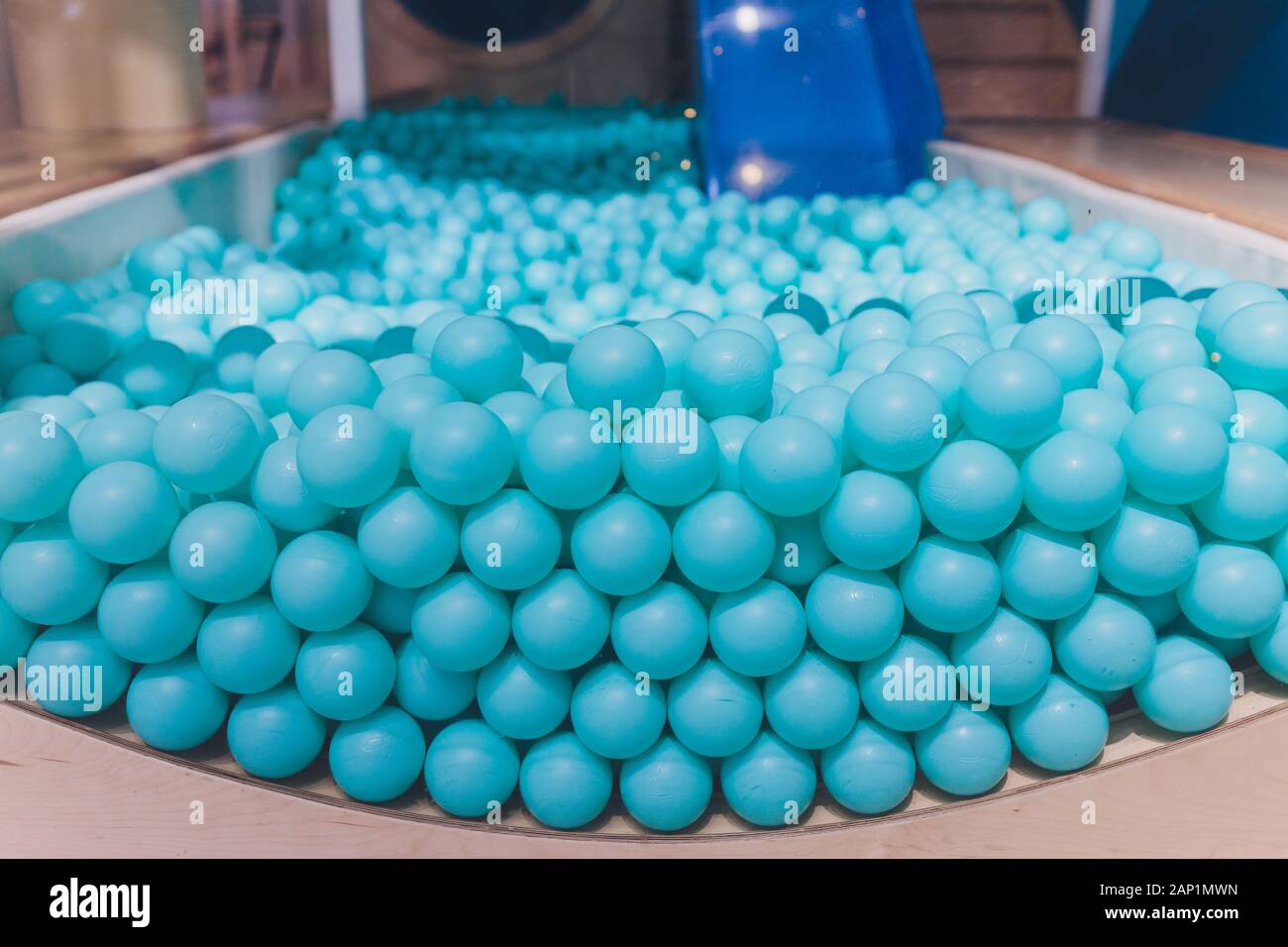 Childrens beach party hi-res stock photography and images - Alamy