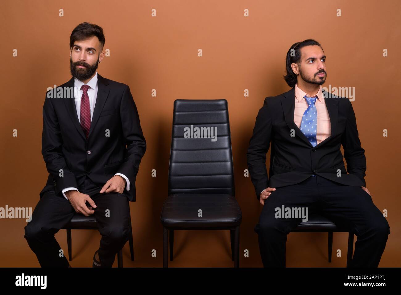 Two men sitting together hi-res stock photography and images - Alamy