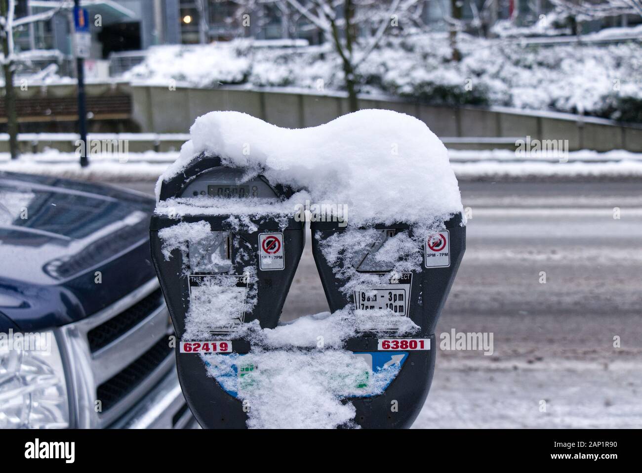 Canadian parking meter hi-res stock photography and images - Alamy