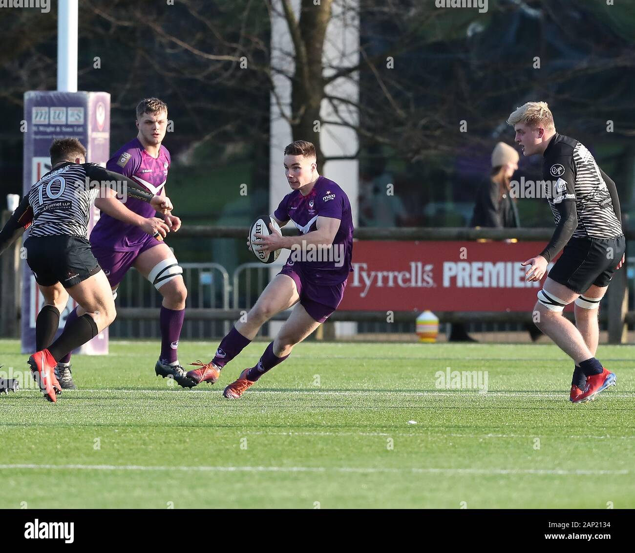 Commitment fixture hi-res stock photography and images - Alamy