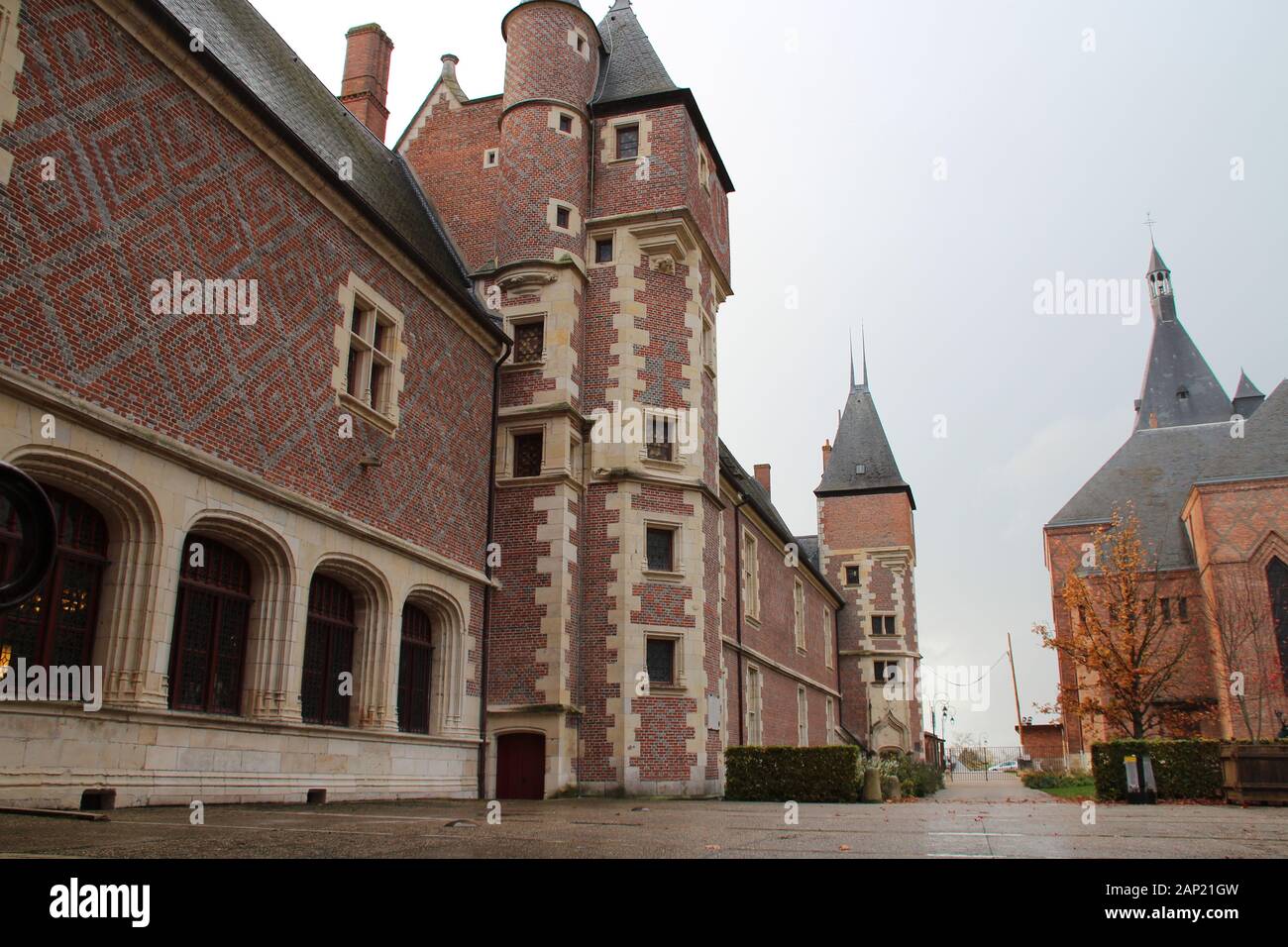 medieval brick castle in gien (france Stock Photo - Alamy