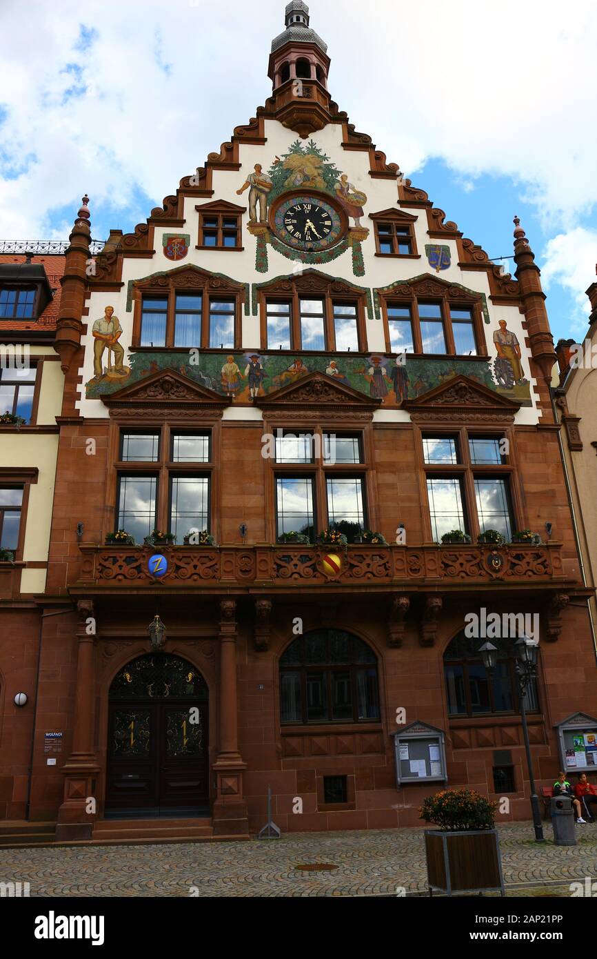 Historische Gebäude im Zentrum von Wolfach im Schwarzwald Stock Photo ...