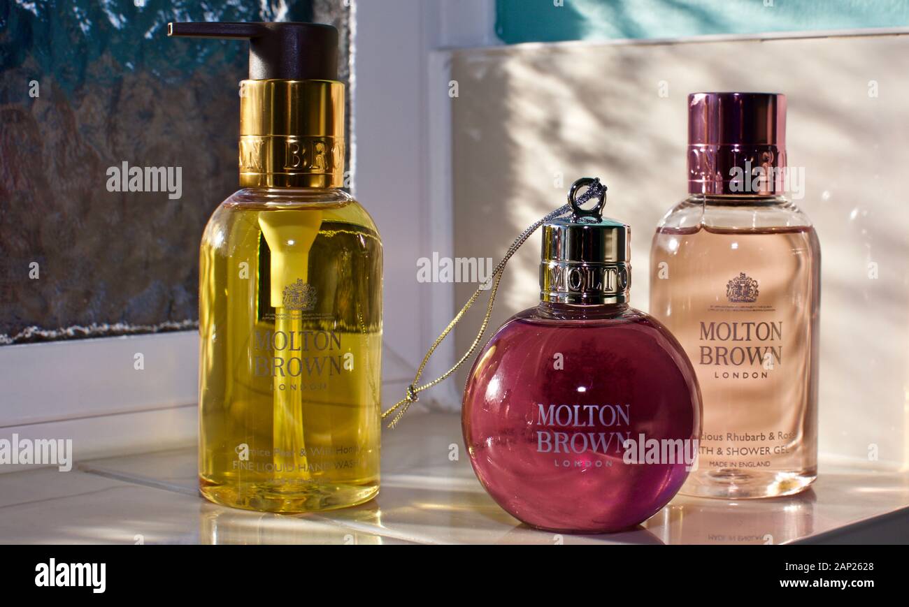 Molten brown products hi-res stock photography and images - Alamy