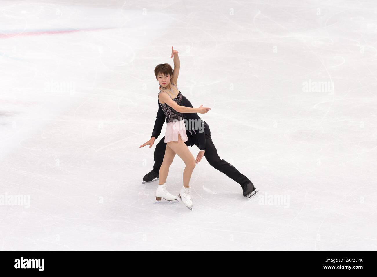 Cheng peng and yang jin senior pairs china hi-res stock photography and ...