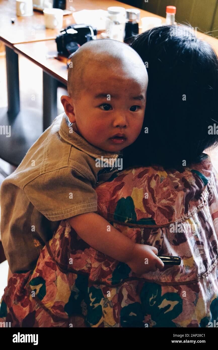 Poor japanese family hi-res stock photography and images - Alamy