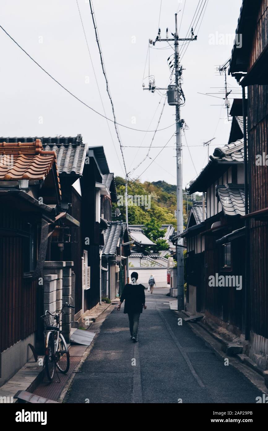 Typical japanese street Stock Photo - Alamy