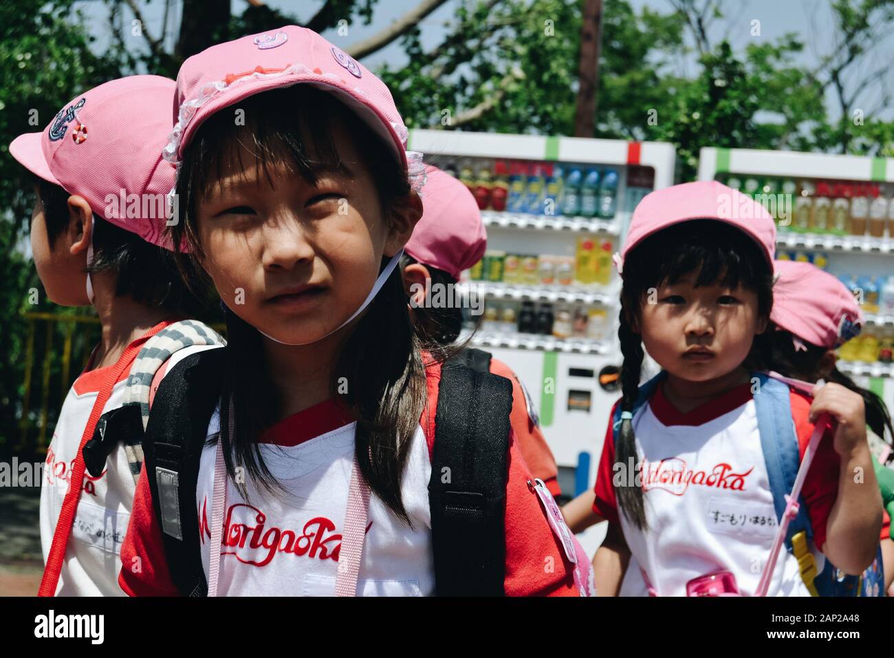 Children lining up school hi-res stock photography and images - Alamy