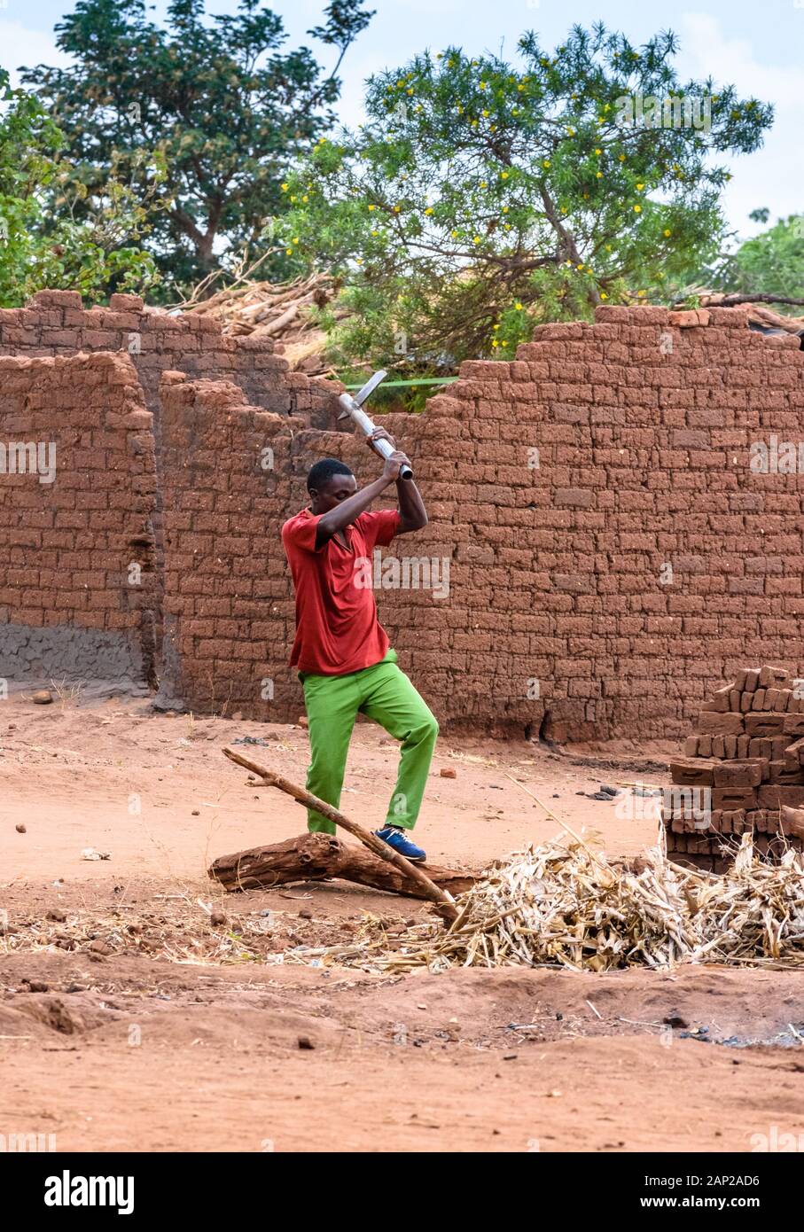 Making bricks africa hi-res stock photography and images - Alamy