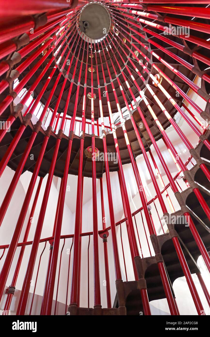 Tall building emergency staircase hi-res stock photography and images ...