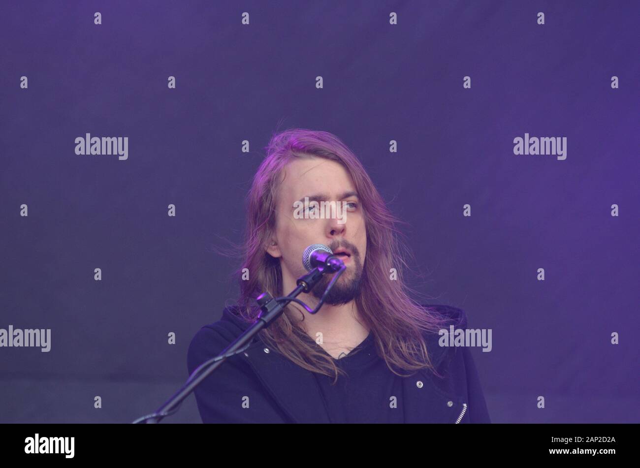 Female metalcore singer hi-res stock photography and images - Alamy