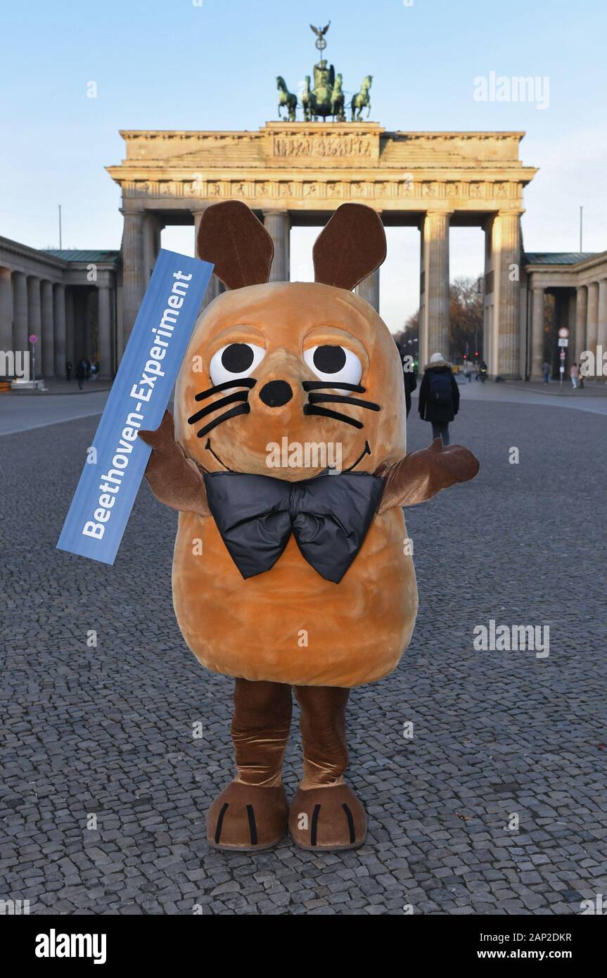 Berlin, Germany. 20th Jan, 2020. The "Mouse" from the ARD series "Die ...