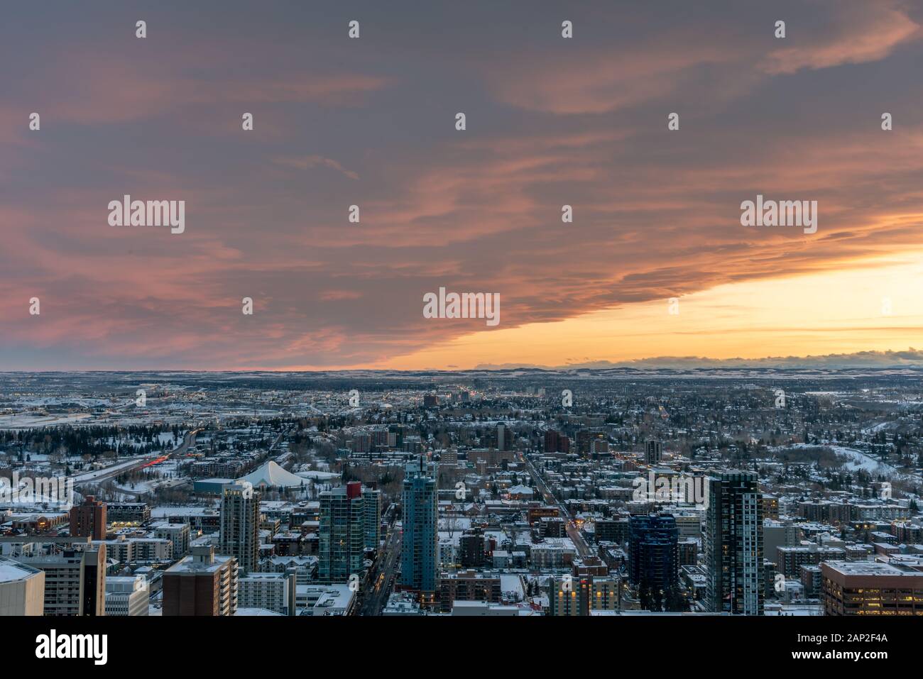 Chinook arc hi-res stock photography and images - Alamy