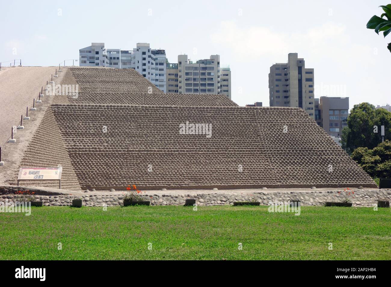 Huaca Huallamarca adobe pyramid, Lima, San Isidro District, Peru, South ...