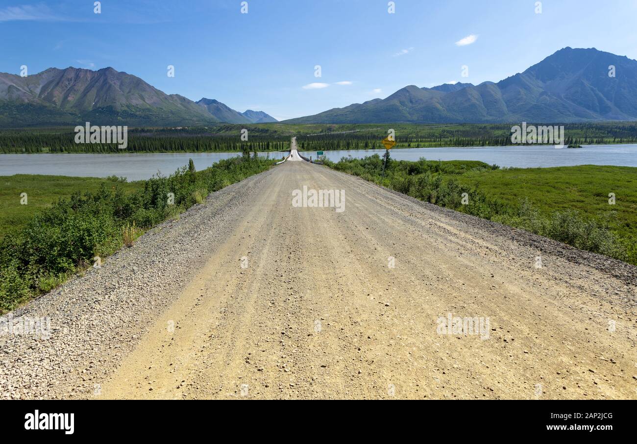 Endless approach hi-res stock photography and images - Alamy