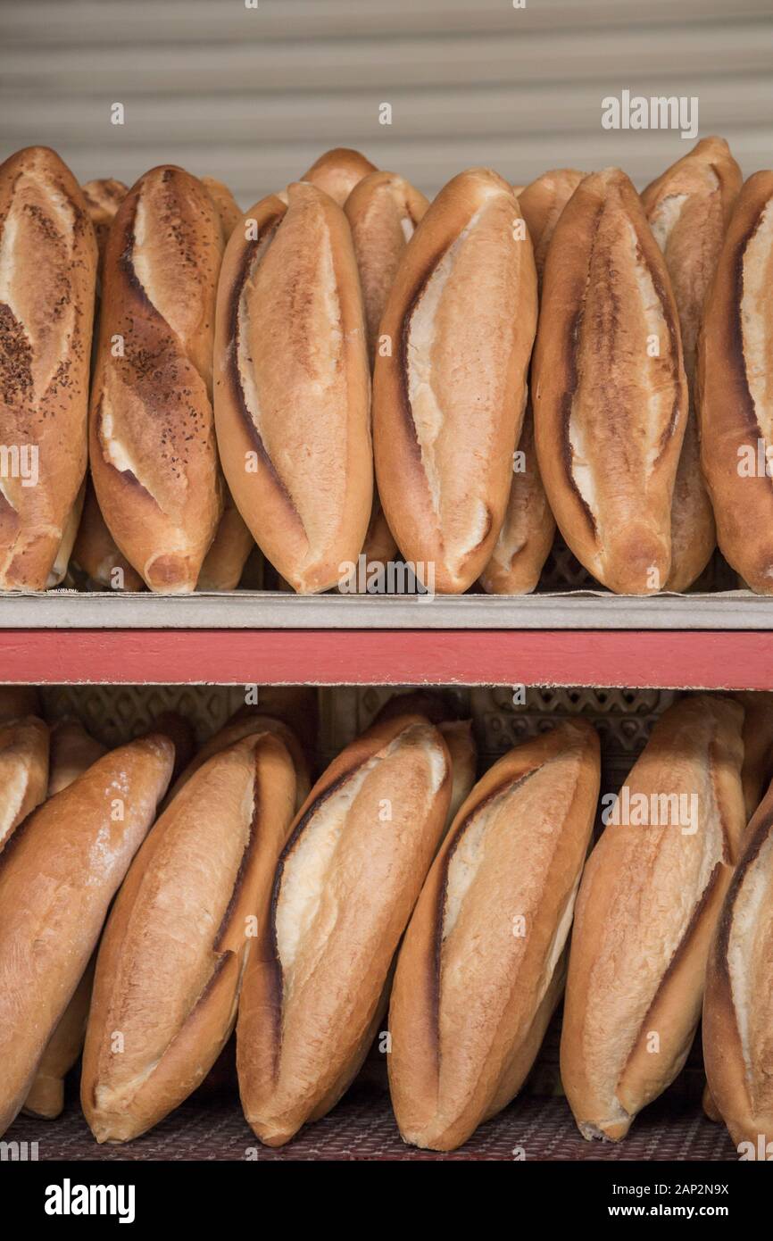 Row breads hi-res stock photography and images - Alamy