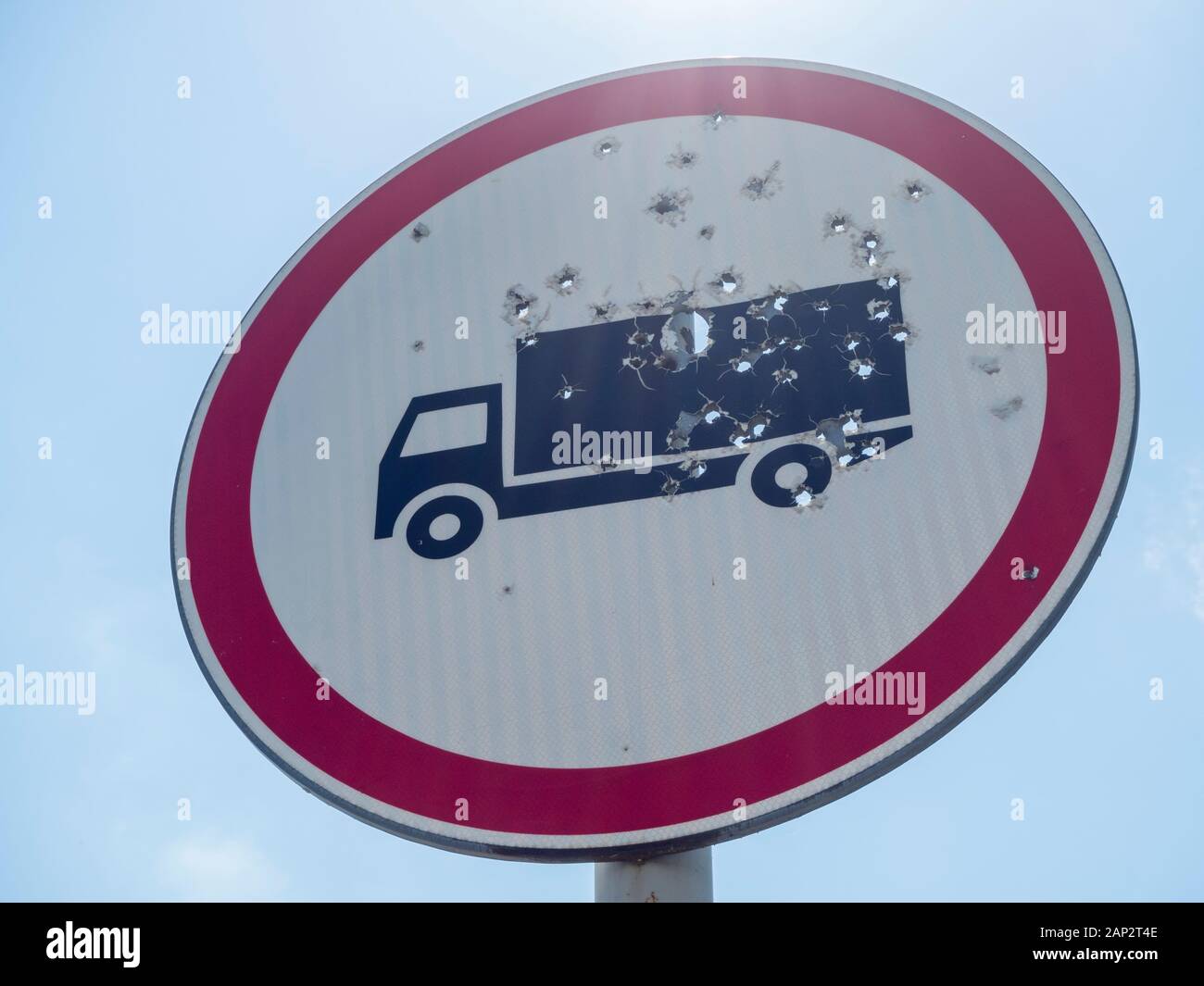 Round road sign shot Stock Photo - Alamy
