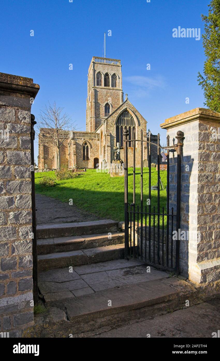 St marys church wedmore somerset hi-res stock photography and images ...