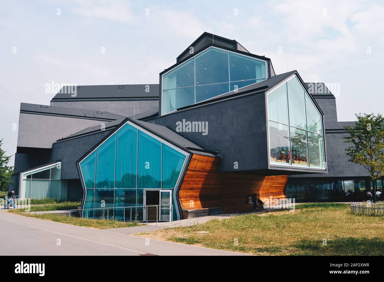 Vitrahaus building designed by Herzog & de Meuron Stock Photo - Alamy