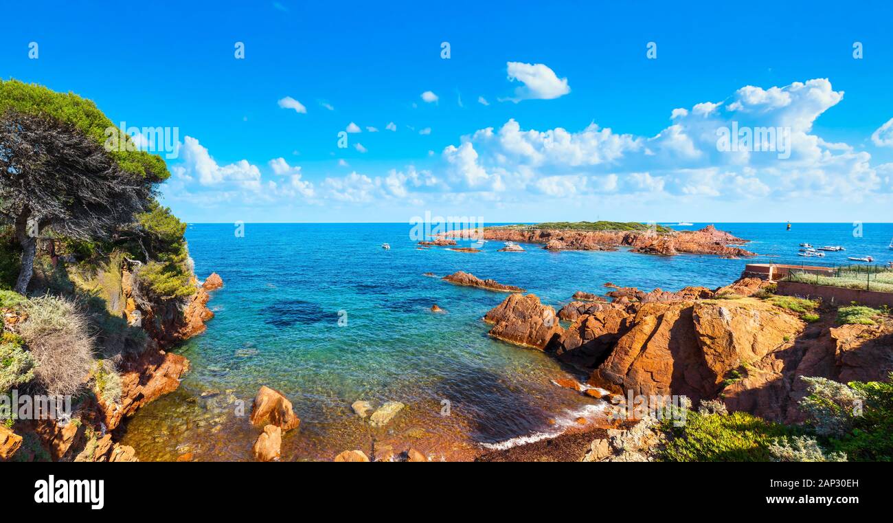 Agay beach hi-res stock photography and images - Alamy