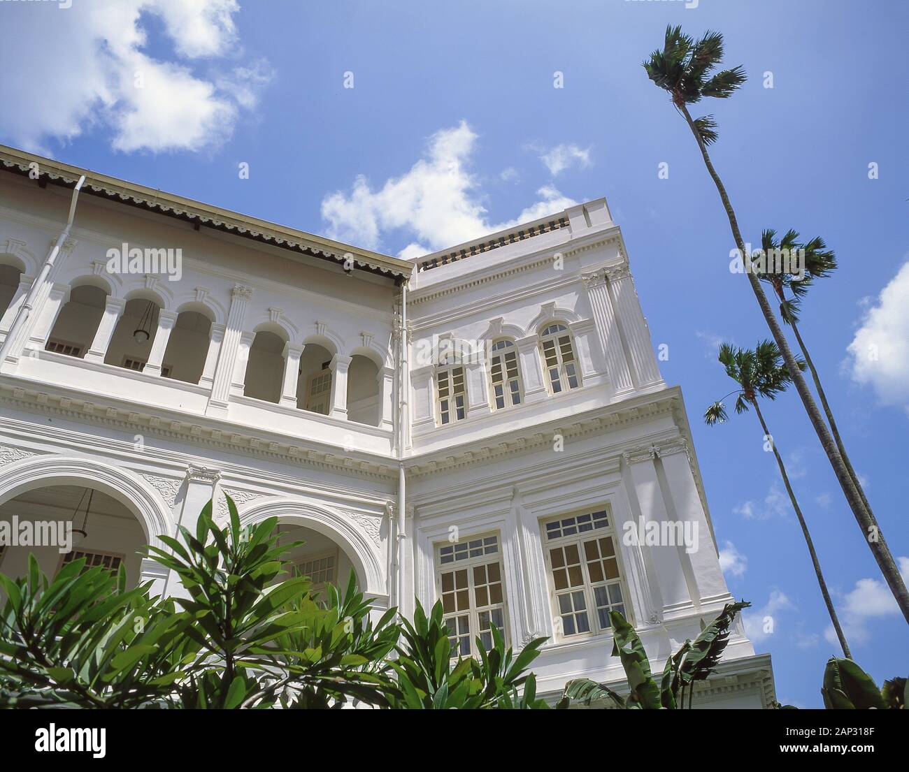 Raffles Hotel Singapore from garden, Beach Road, Singapore Island ...