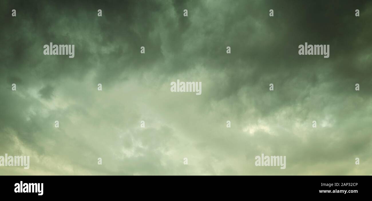 Dramatic stormy sky with dark clouds Stock Photo - Alamy