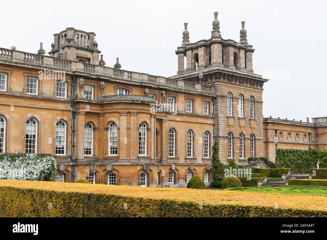 Blenheim Palace, the birthplace of Winston Churchill and residence of ...