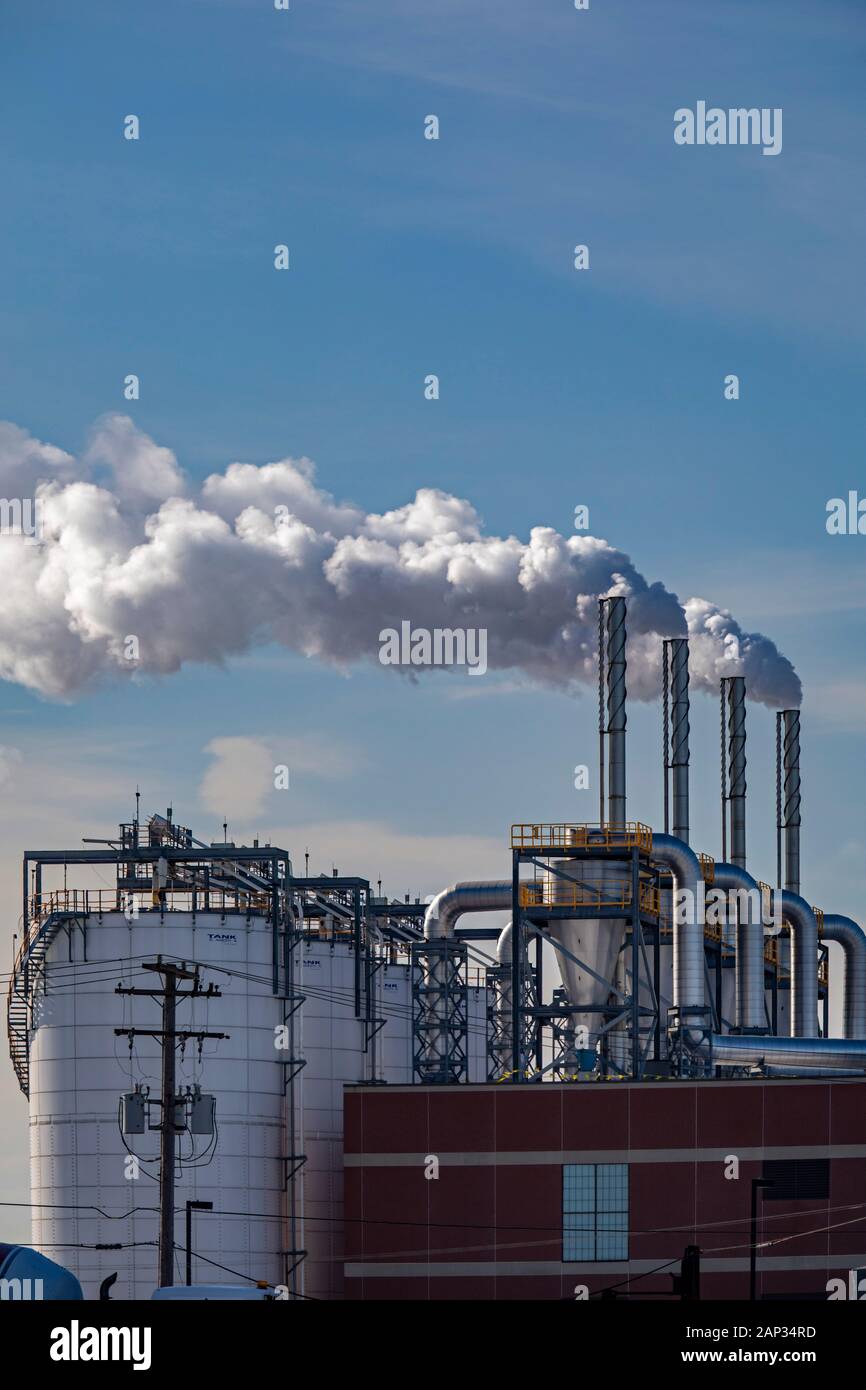 Wastewater treatment facility hi-res stock photography and images - Alamy