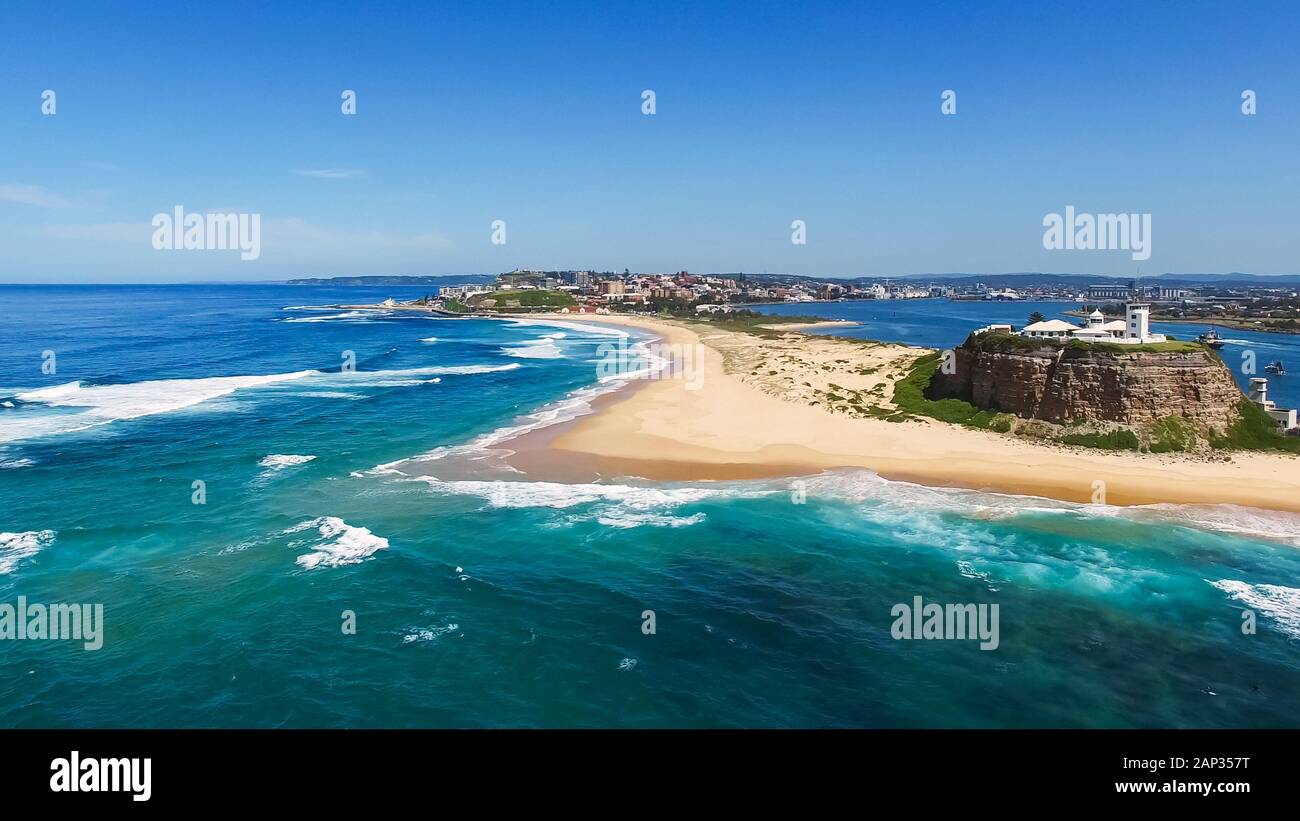 Newcastle nsw nobbys aerial hi-res stock photography and images - Alamy