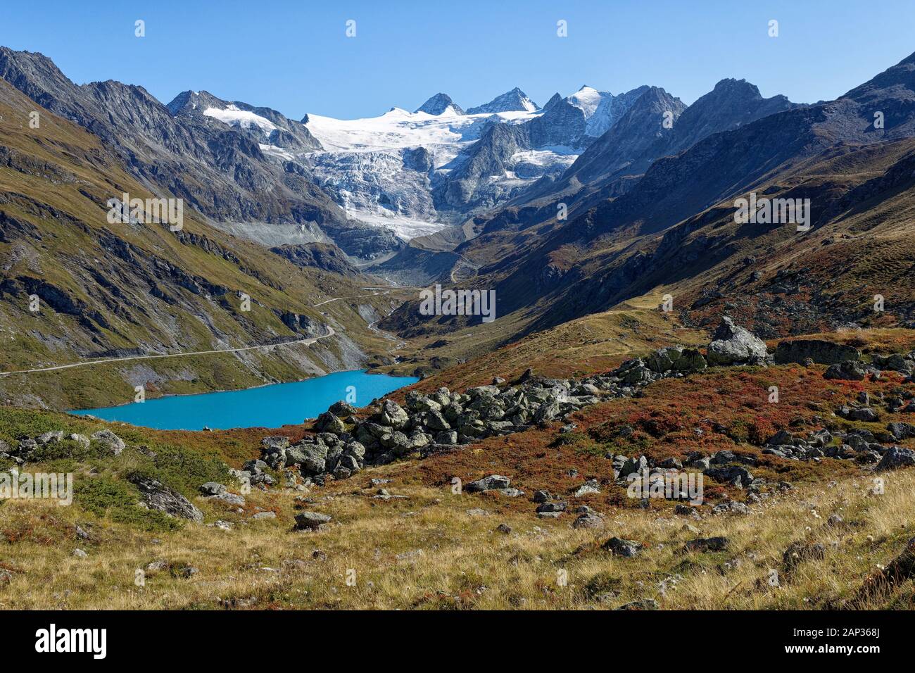 Alpin lake and glacier hi-res stock photography and images - Alamy