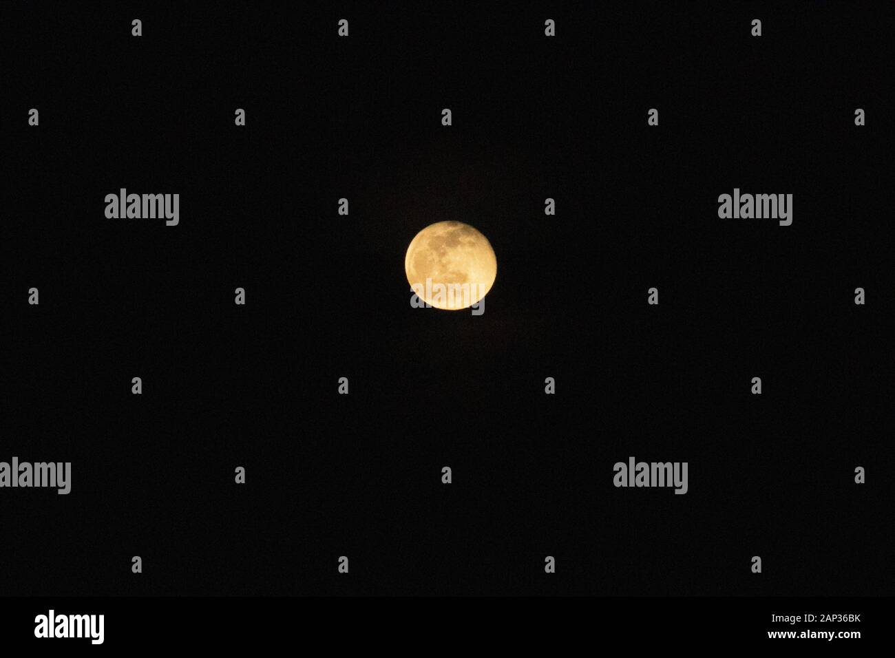 Moonlight and natural scenery hi-res stock photography and images - Alamy