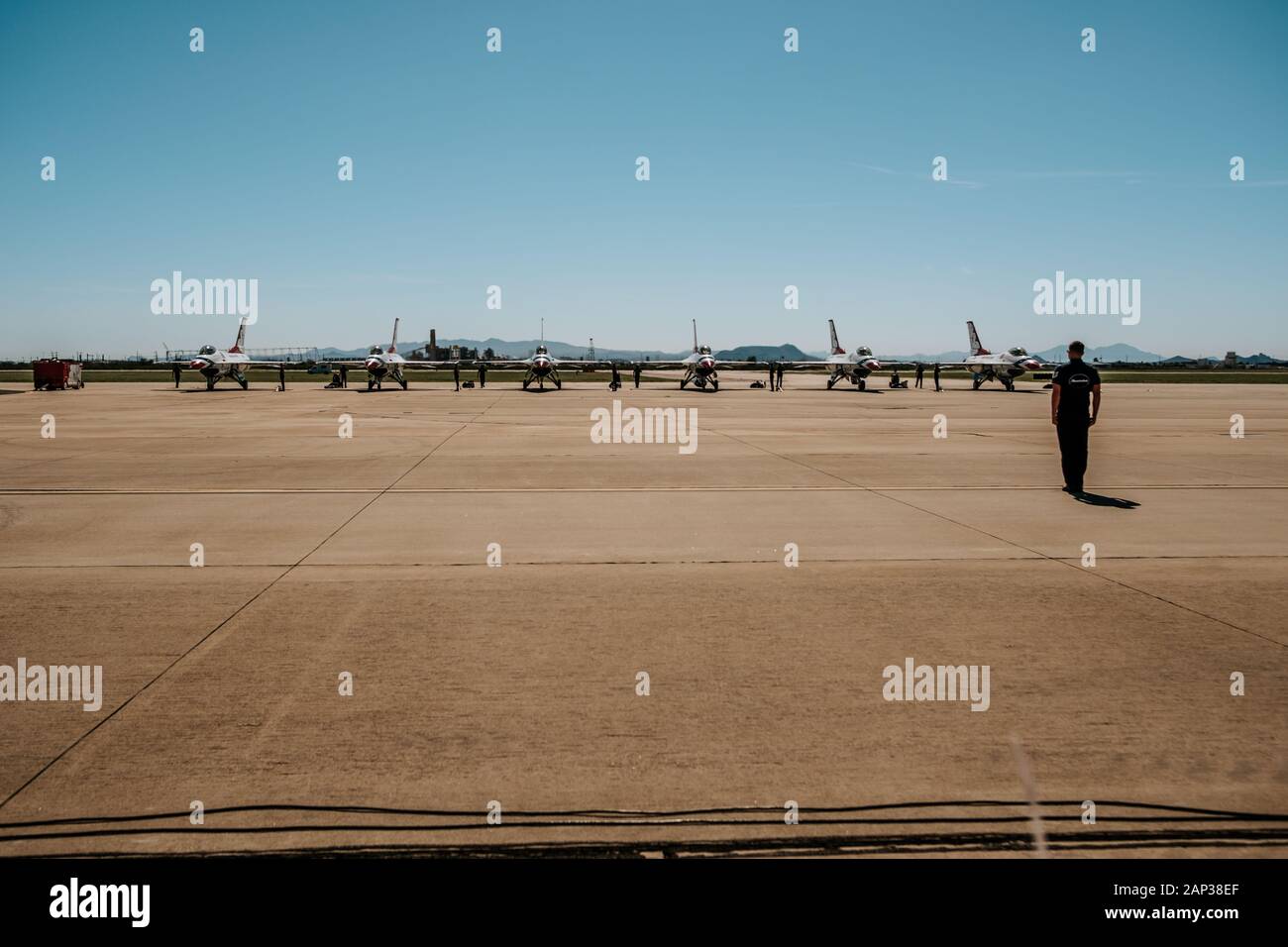 Flight team hi-res stock photography and images - Alamy