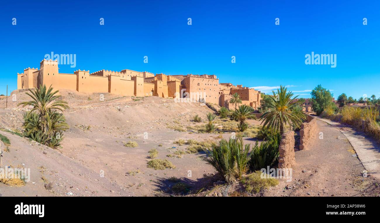 Moroccan castle hi-res stock photography and images - Alamy