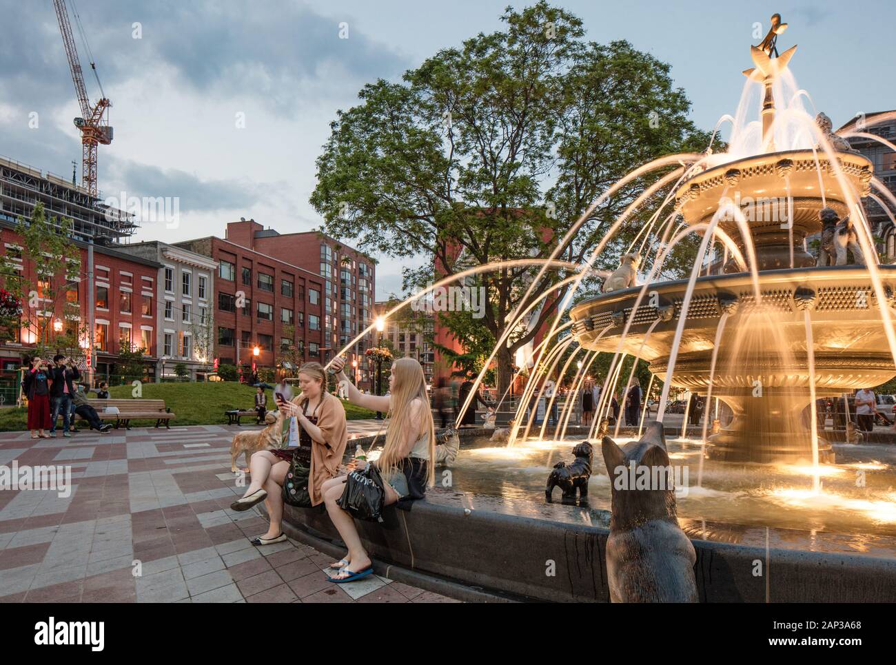 Berczy Park Claude Cormier CCxA Stock Photo - Alamy