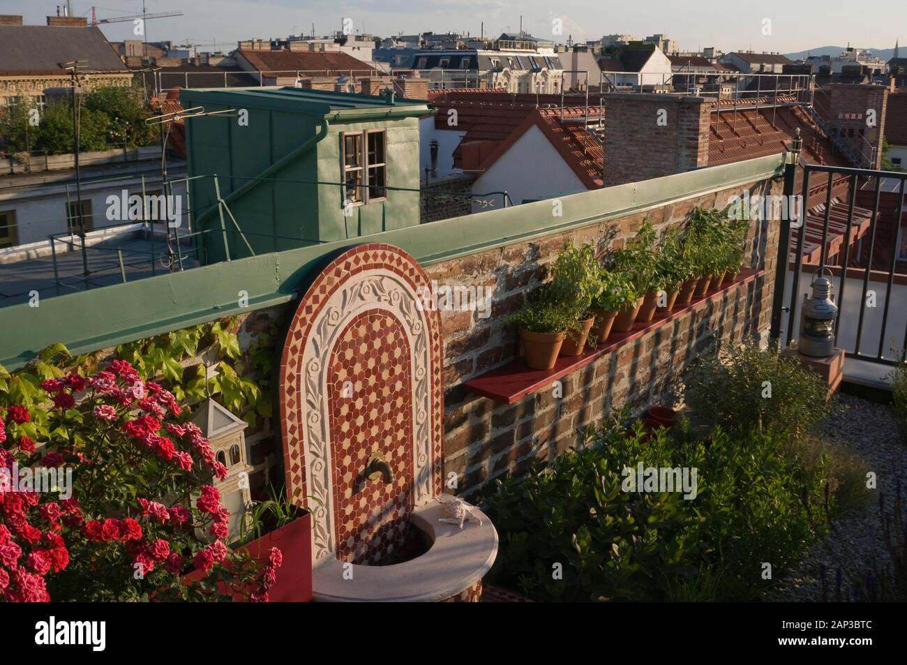 Wien, Dachgarten - Vienna, Rooftop Garden Stock Photo - Alamy
