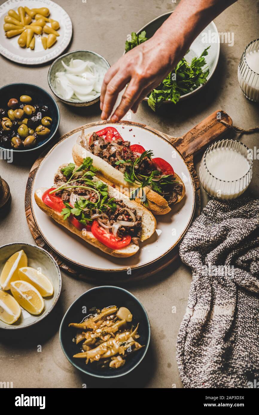 Tantuni hi-res stock photography and images - Alamy